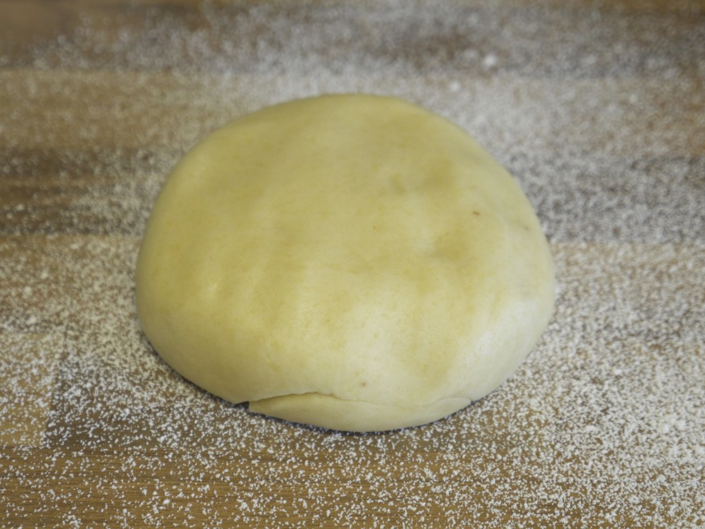 Applying Marzipan & Icing To A Cake: A Step-By-Step Guide - Oat Milk ...